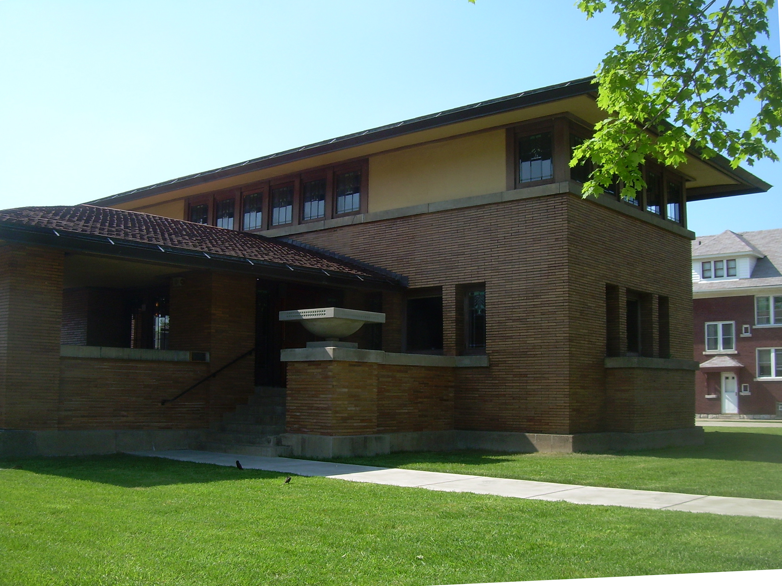 Frank Lloyd Wright’s Martin House: The George Barton House | HHL Architects