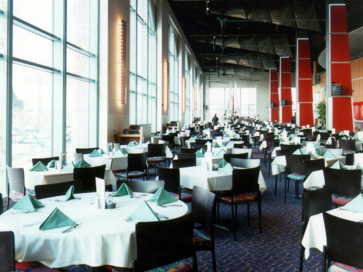 KeyBank Center: Harbour Club & 200 Level Club | HHL Architects