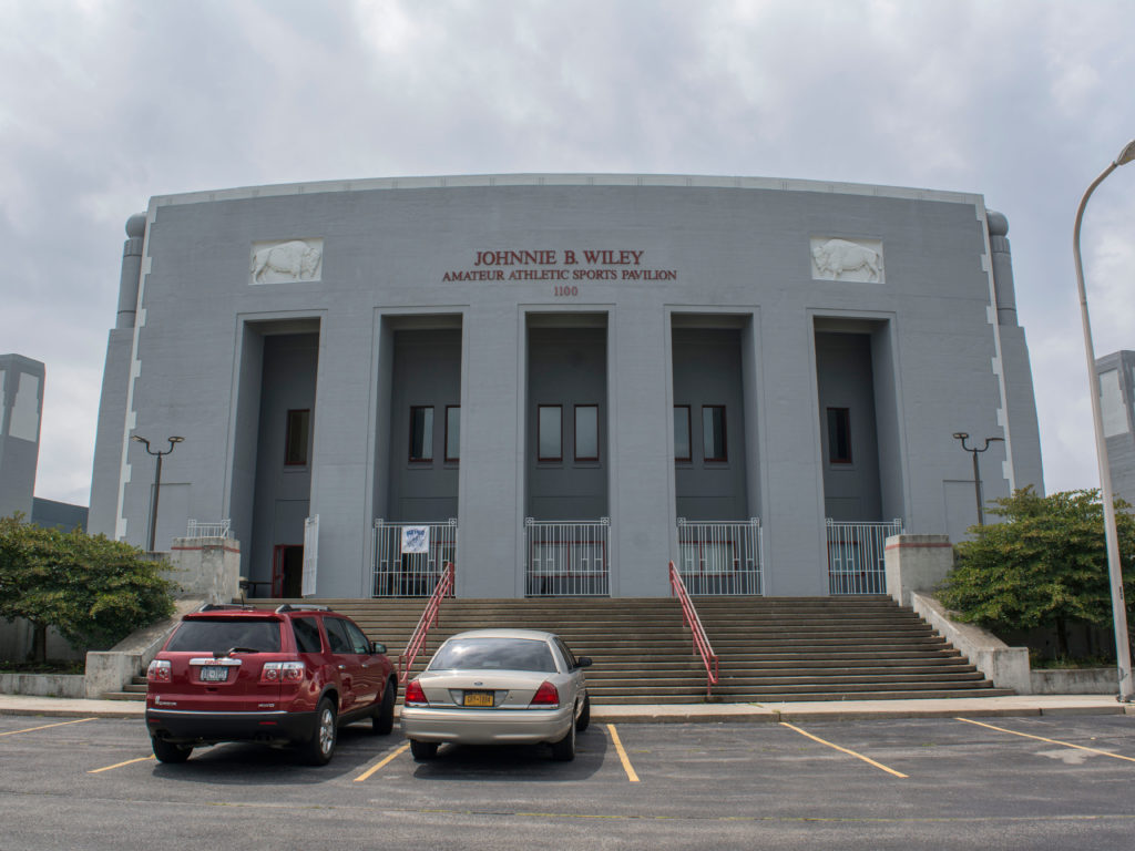 Johnnie B. Wiley Sports Pavilion | HHL Architects