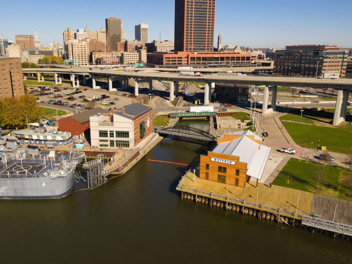 Longshed @ Canalside Buffalo | HHL Architects