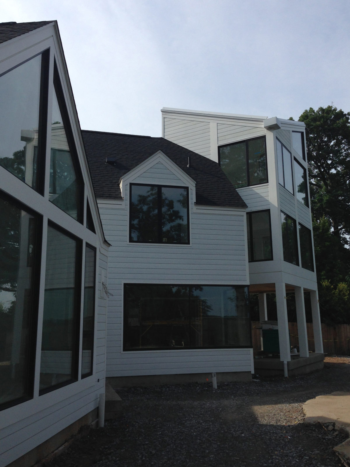 Niagara River Residence | HHL Architects